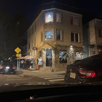 LIGHT RAIL CAFE - Updated July 2025 - 150 Photos & 134 Reviews - 237 ...