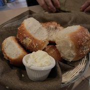 THE COMMON MAN RESTAURANT - 553 Photos & 748 Reviews - 10 Pollard Rd ...