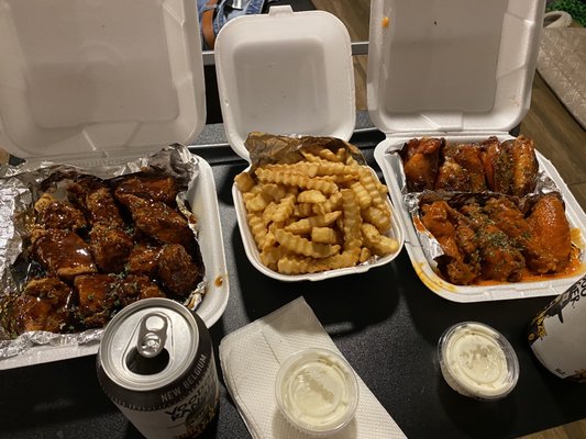 VALLEY WINGS - 133 Photos & 169 Reviews - Chicken Wings - 1495 N Hayden ...