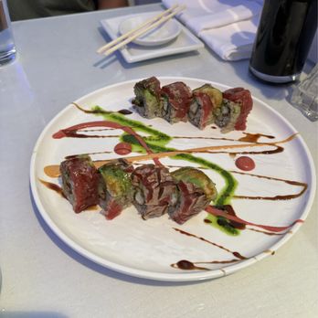 SAKANA SUSHI BAR & JAPANESE - Updated April 2025 - 403 Photos & 423 ...