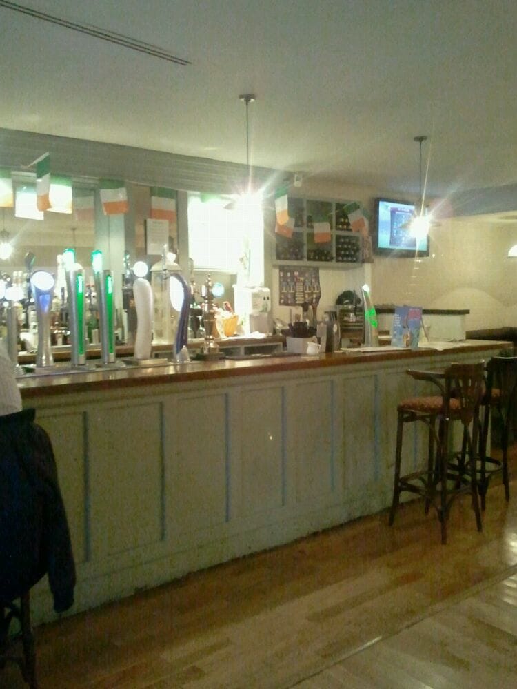 THE MELT ‘N’ POT - Updated March 2024 - 20 Temple Road, Dublin ...
