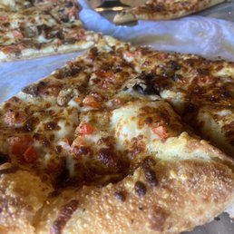 SANDBOX PIZZA - Updated December 2025 - 536 Photos & 1097 Reviews ...