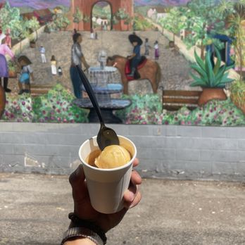 ESCOGELATO - Updated August 2025 - 950 Photos & 1008 Reviews - 122 S ...