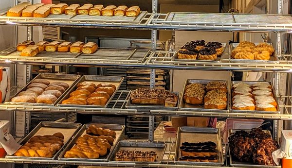 BUTTER CREAM BAKERY & DINER - 531 Photos & 675 Reviews - 2297 Jefferson ...