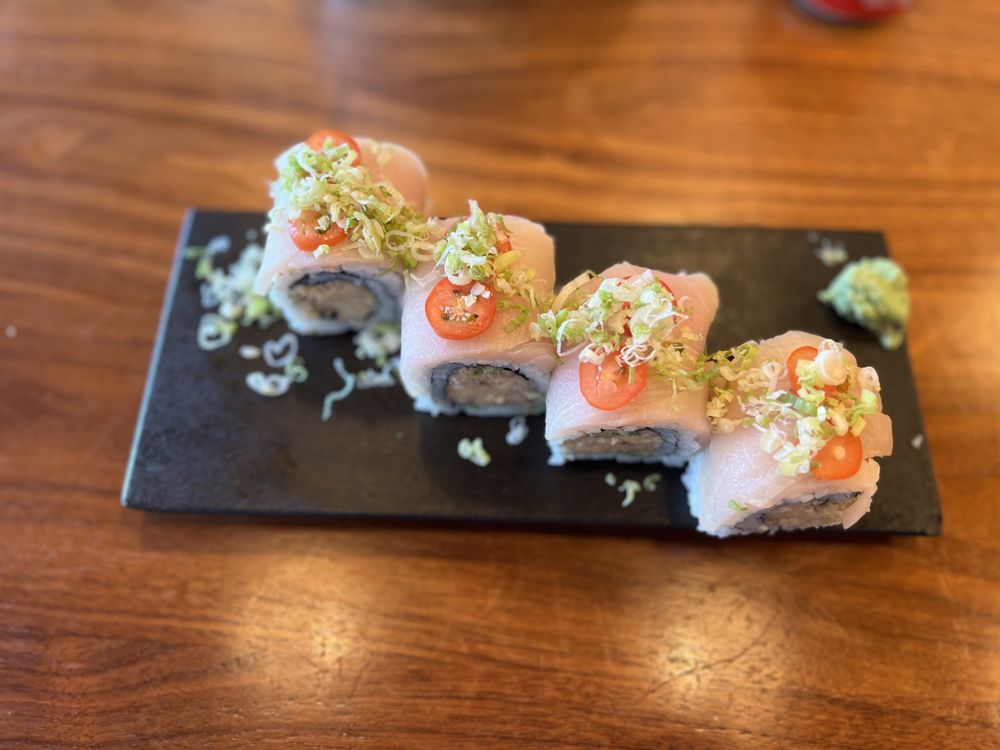 KIRIN NOODLE BAR with 121 Reviews & 316 Photos - 4227 N High St ...