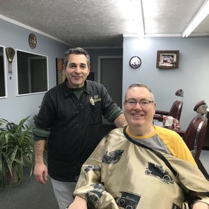 TWELVE CORNERS BARBER SHOP - Updated July 2024 - 11 Photos & 13 Reviews ...