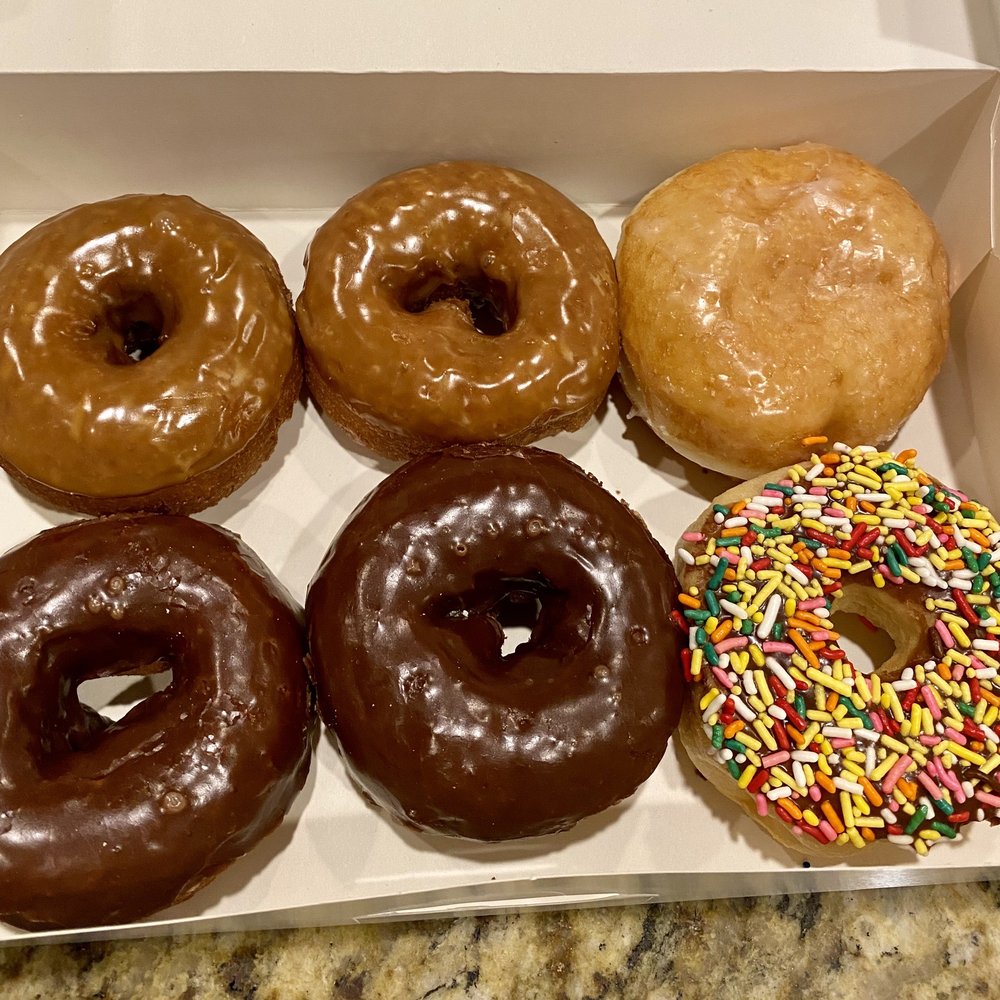 DAVIS DONUT - Updated July 2025 - 16 Reviews - 1125 Davis Blvd ...