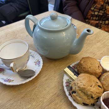 THE ENGLISH ROSE CAFE AND TEA SHOP - Updated December 2025 - 488 Photos ...