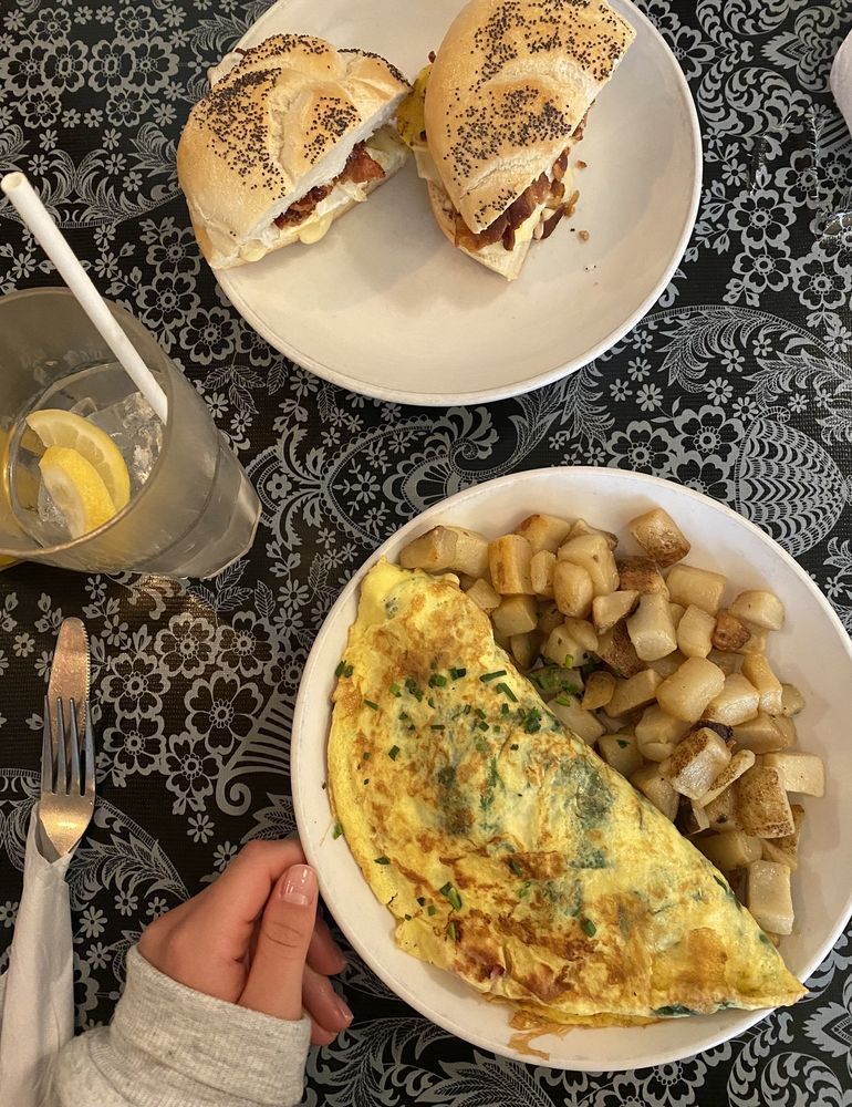 THE LITTLE FOOD CAFE - Updated October 2025 - 158 Photos & 244 Reviews ...