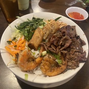 PHO 89 - Updated November 2024 - 383 Photos & 207 Reviews - 937 N Main ...