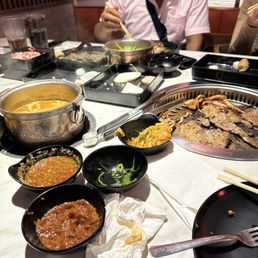 J POT - Updated November 2025 - 194 Photos & 83 Reviews - 1845 County ...