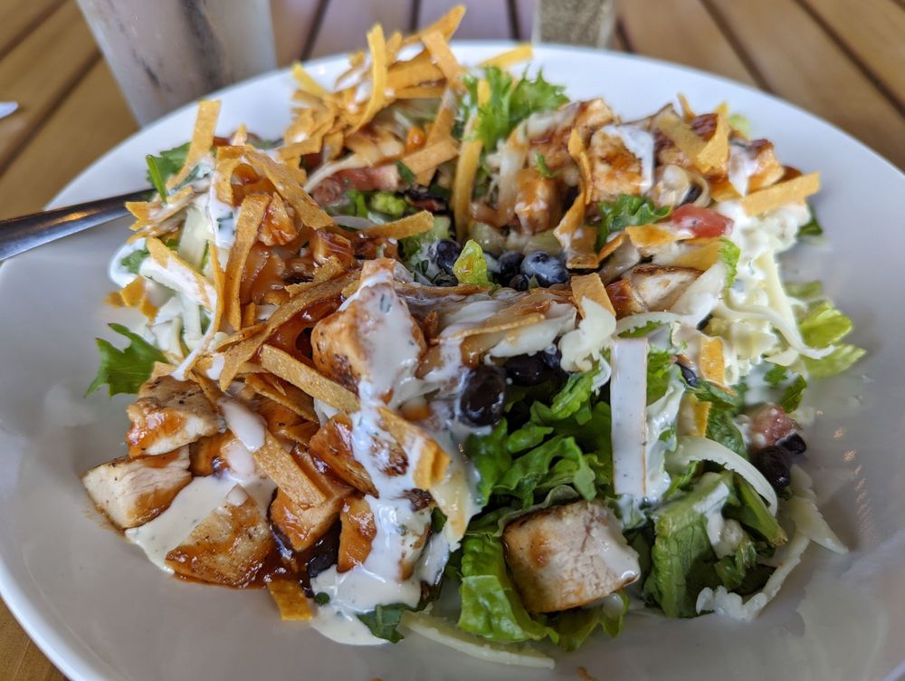 RUSTY BUCKET RESTAURANT & TAVERN - 55 Photos & 77 Reviews - 7800 ...