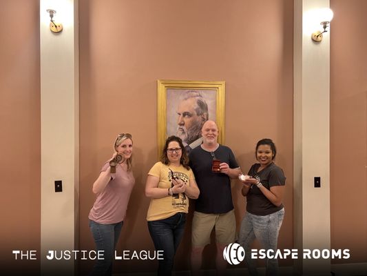 NEO ESCAPE ROOMS - Updated January 2026 - 33 Photos & 77 Reviews - 1124 ...