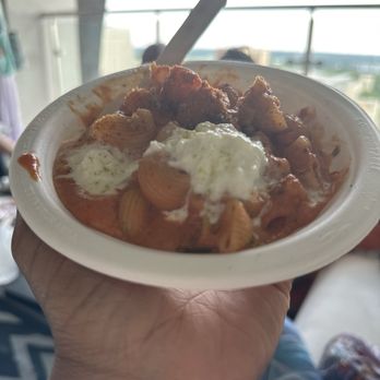 URBAN OAK RALEIGH - Updated January 2026 - 53 Photos & 27 Reviews - 200 ...