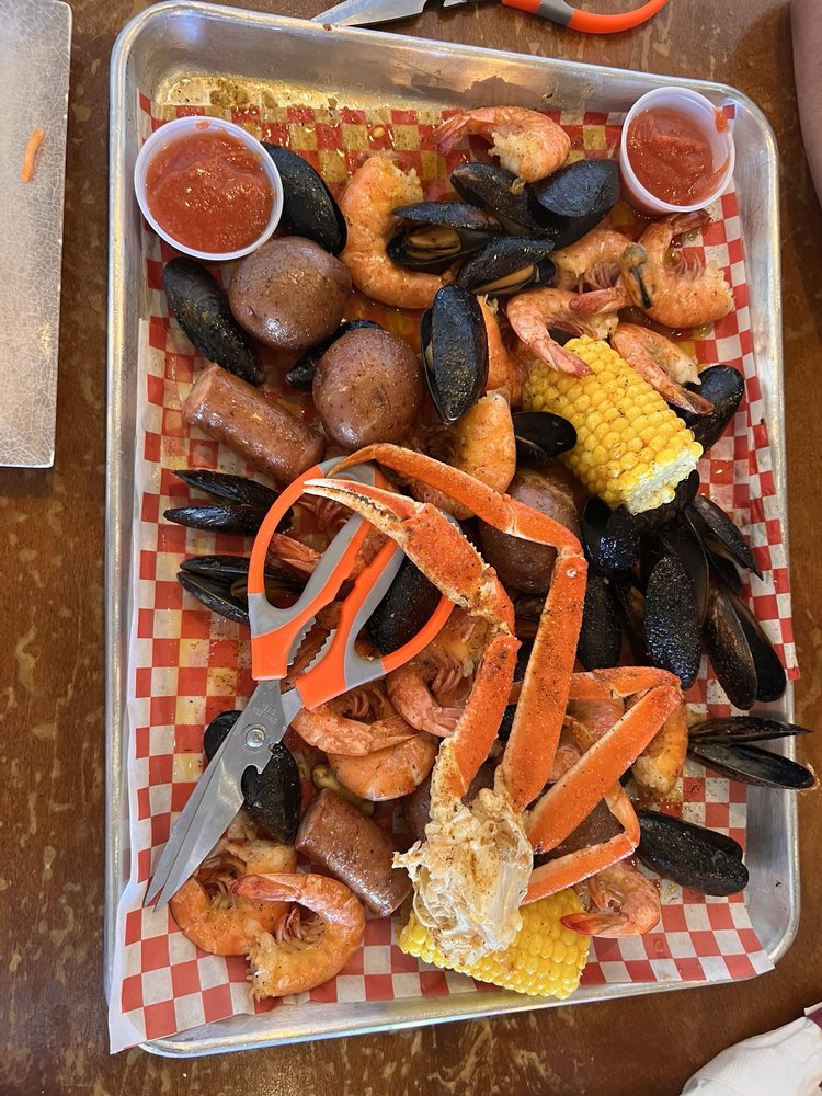 PIER 77 - Updated August 2025 - 187 Photos & 234 Reviews - 3307 TX-35 ...