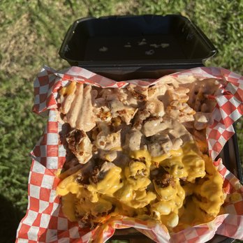 MAIN BIRD HOT CHICKEN - SPRING - Updated January 2025 - 61 Photos & 47 ...