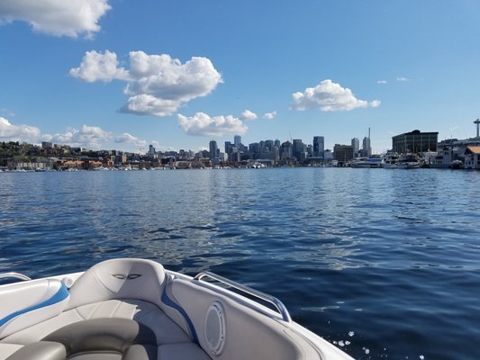 SEATTLE BOAT SHARE - 11 Photos & 10 Reviews - 2400 Westlake Ave N ...