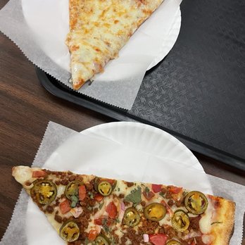 PRONTA PIZZERIA - Updated December 2025 - 95 Photos & 64 Reviews - 325 ...