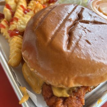 HOUSTON TX HOT CHICKEN - Updated October 2025 - 452 Photos & 251 ...