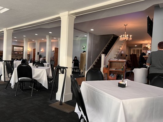 SPORTSMAN INN - Updated September 2025 - 70 Photos & 129 Reviews ...