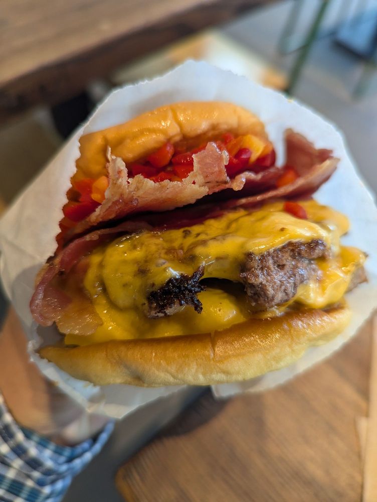 SHAKE SHACK WEST HOLLYWOOD - SANTA MONICA & LA CIENEGA - Updated August ...