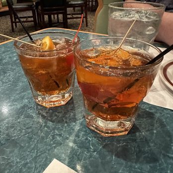 BIG FOOT INN - Updated December 2025 - 62 Photos & 124 Reviews - 11508 ...