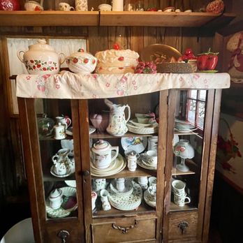 STRAWBERRY FAIR RESTAURANT - Updated October 2025 - 231 Photos & 312 ...