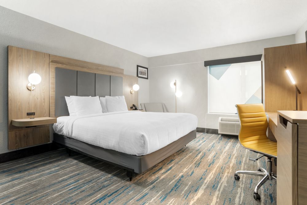 BEST WESTERN PLUS MOBILE INN & SUITES - Updated October 2025 - 93 ...