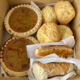 MORENO BAKERY - Updated August 2025 - 902 Photos & 814 Reviews - 737 W ...