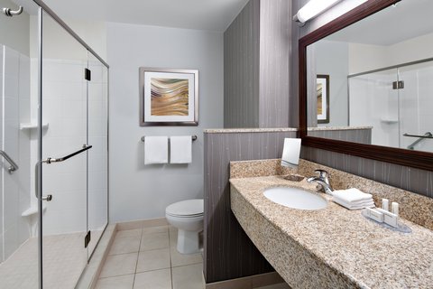 COURTYARD BY MARRIOTT RALEIGH NORTH/TRIANGLE TOWN CENTER - Updated ...