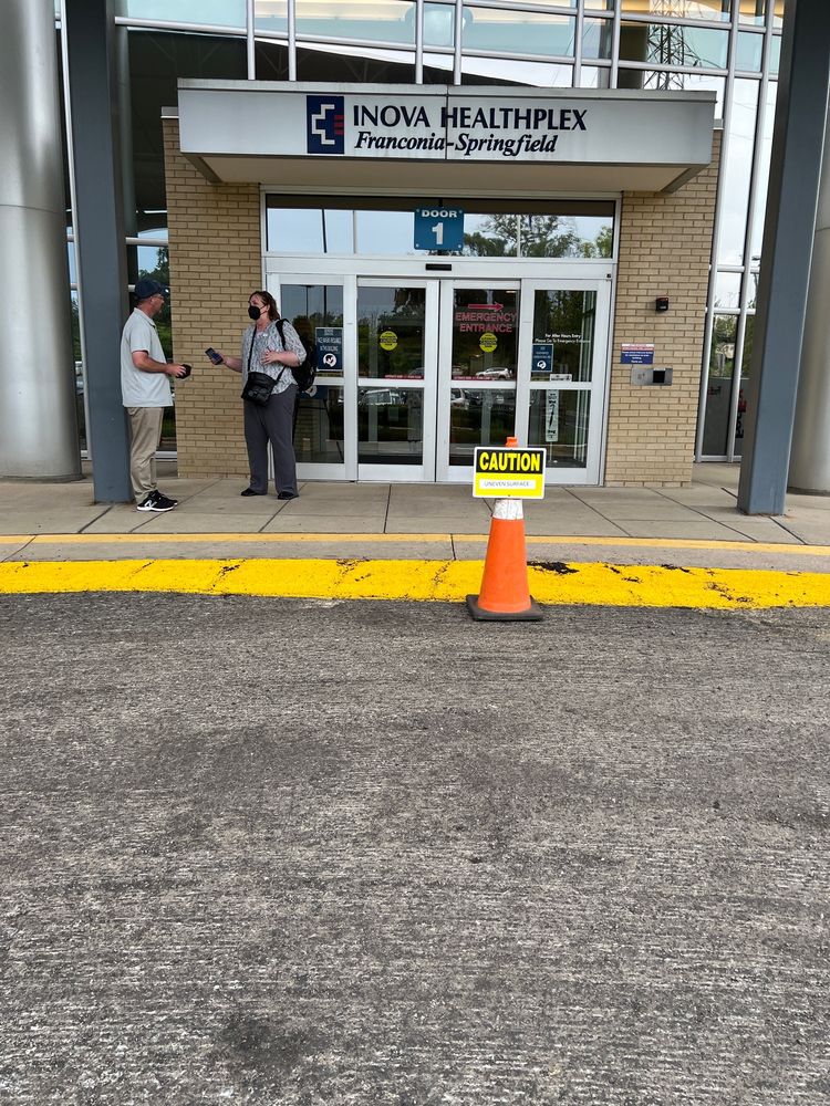 Emergency Rooms - INOVA EMERGENCY ROOM - HEALTHPLEX FRANCONIA ...