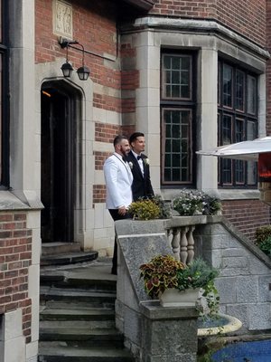 SATURN CLUB - Updated September 2025 - 32 Photos & 10 Reviews - 977 ...