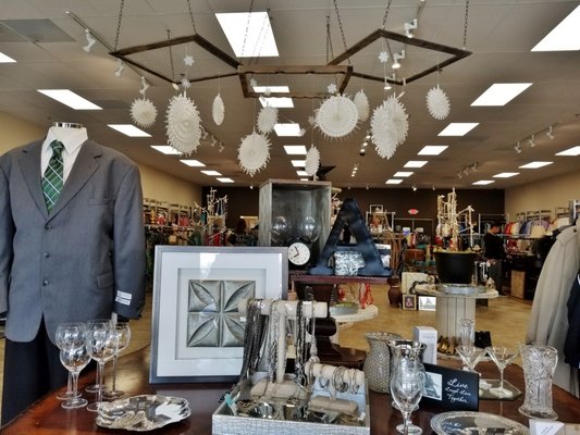 GW: A GOODWILL BOUTIQUE - 17 Photos & 10 Reviews - 3609 South Blvd ...