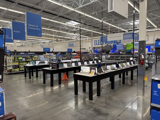 WALMART SUPERCENTER - Updated August 2025 - 77 Photos & 71 Reviews ...
