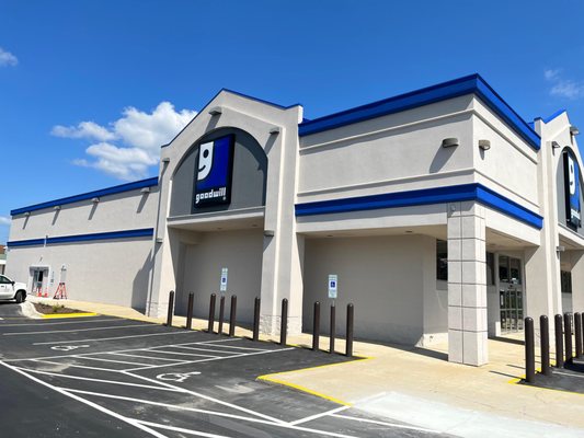 GOODWILL - DENVER - Updated October 2025 - 108 Highway 16 S, Denver ...