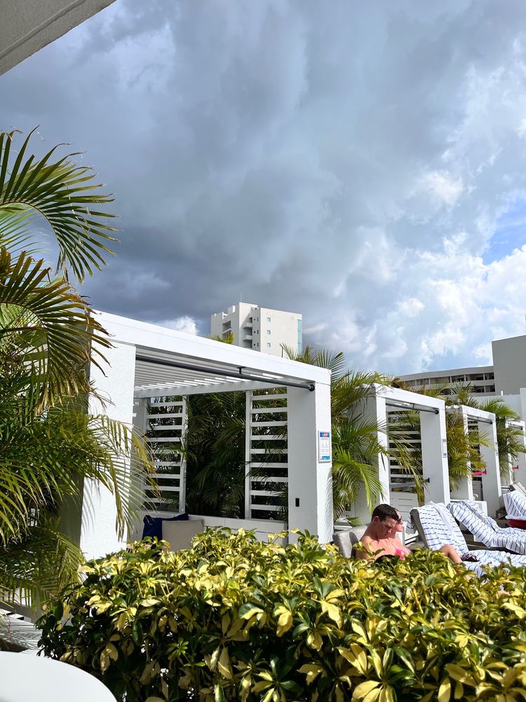 PERSPECTIVE ROOFTOP BAR - Updated September 2024 - 50 Photos & 43 ...