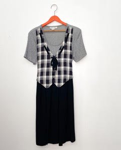 MONARCH THRIFT SHOP - 64 Photos & 27 Reviews - 2875 N Milwaukee Ave ...