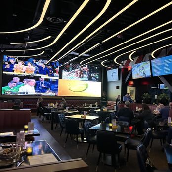 FLANKER KITCHEN + SPORTS BAR - Updated May 2024 - 221 Photos & 198 ...