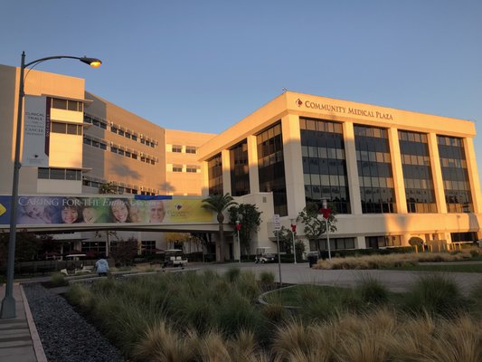 COMMUNITY REGIONAL MEDICAL CENTER - Updated December 2025 - 39 Photos ...