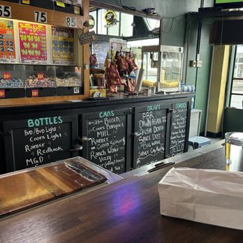 GATEWAY TAVERN - Updated January 2025 - 55 Photos & 27 Reviews - 120 N ...