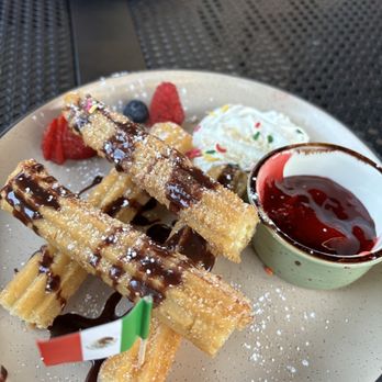 COLOSSAL RESTAURANT - Updated May 2025 - 78 Photos & 19 Reviews - 392 N ...