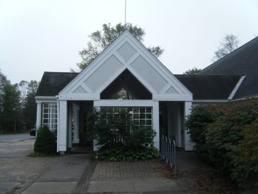 WAREHAM FREE LIBRARY - Updated August 2025 - 12 Photos - 59 Marion Rd ...