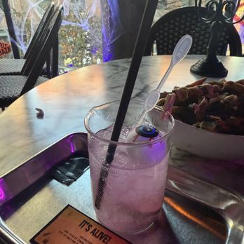 PUTTERY - Updated October 2025 - 336 Photos & 231 Reviews - 932 W ...