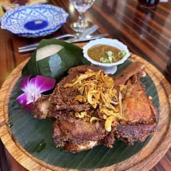 LAOTABLE - Updated March 2025 - 4853 Photos & 1656 Reviews - 149 2nd St ...