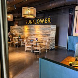 CAFE SUNFLOWER BUCKHEAD - Updated December 2025 - 1223 Photos & 813 ...
