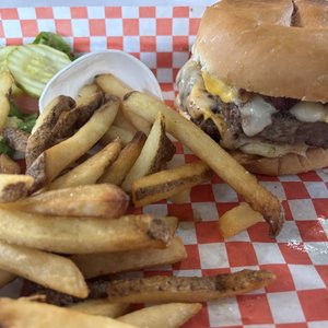 BIGZ BURGER JOINT - 199 Photos & 266 Reviews - 10106 State Hwy 151, San ...