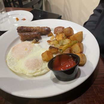 RIVERSIDE CLUBHOUSE - Updated July 2024 - 793 Photos & 706 Reviews ...