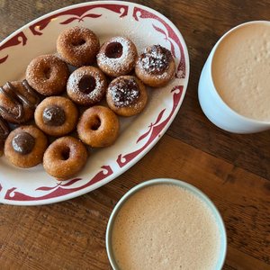 PIP’S ORIGINAL DOUGHNUTS & CHAI - 4464 Photos & 3042 Reviews - 4759 NE ...