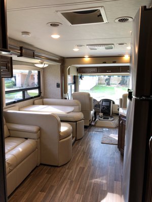 BLUE COMPASS RV TAMPA - Updated October 2025 - 46 Photos & 151 Reviews ...