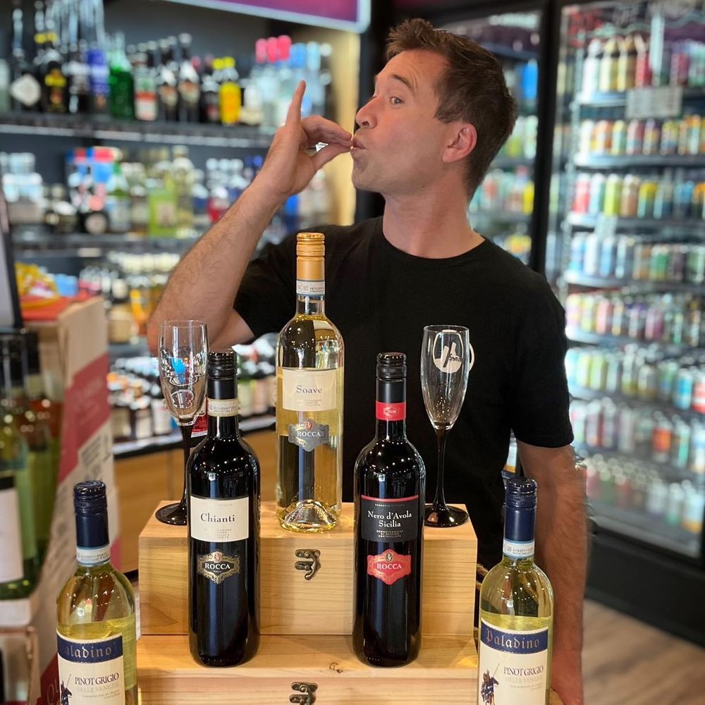 MURRAY’S PORTERS LIQUOR BLAXLAND EAST - Shop 59/43-65 Old Bathurst Rd ...